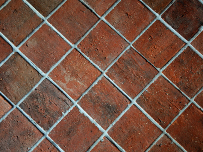 Tonplatten 15x15cm glasiert – Bodenplatten aus Keramik